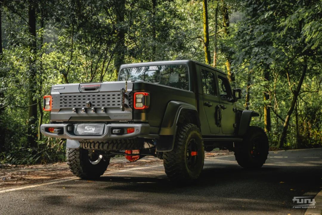 JEEP GLADIATOR JT ACCESSORIES – FURYENGRAVER